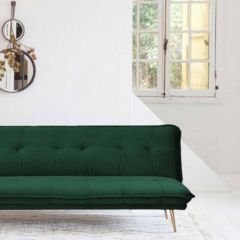 Canapé vert : 15 idées déco pour une touche colorée (+photos)